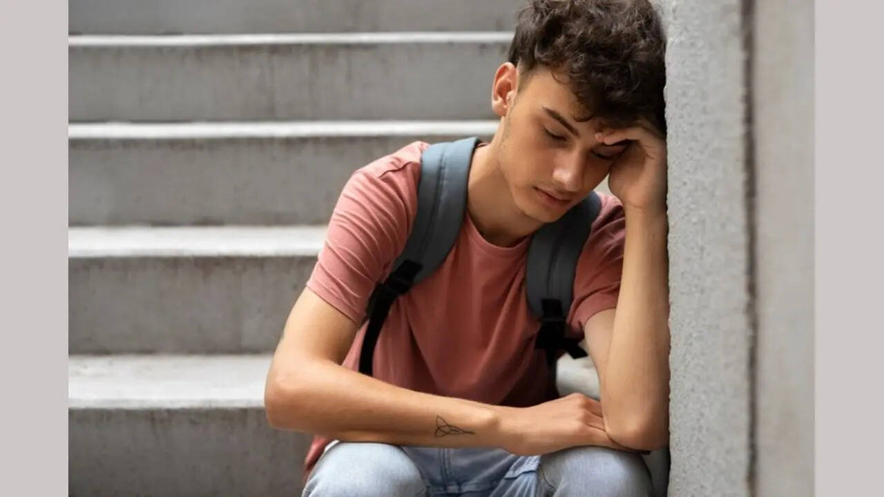 Adolescent Mental Health: Identifying Warning Signs Of Stress And ...