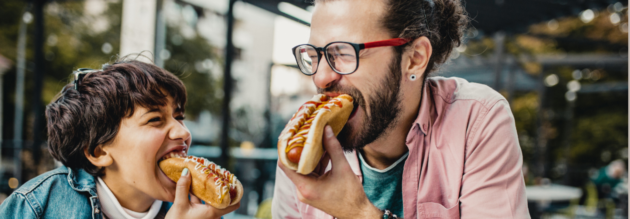 Eating Too Fast In A Rush? Here's What Damage It's Doing | Health and Me