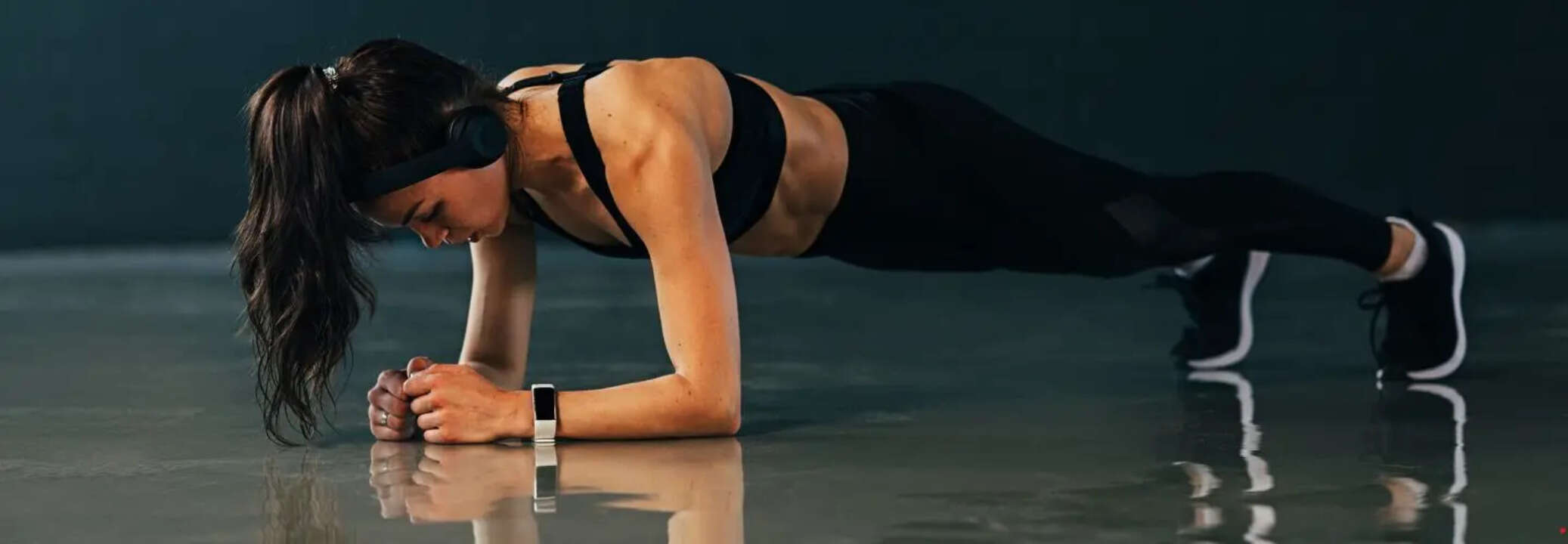 Are You Holding Your Plank Too Long? Here's What Fitness Experts Say ...
