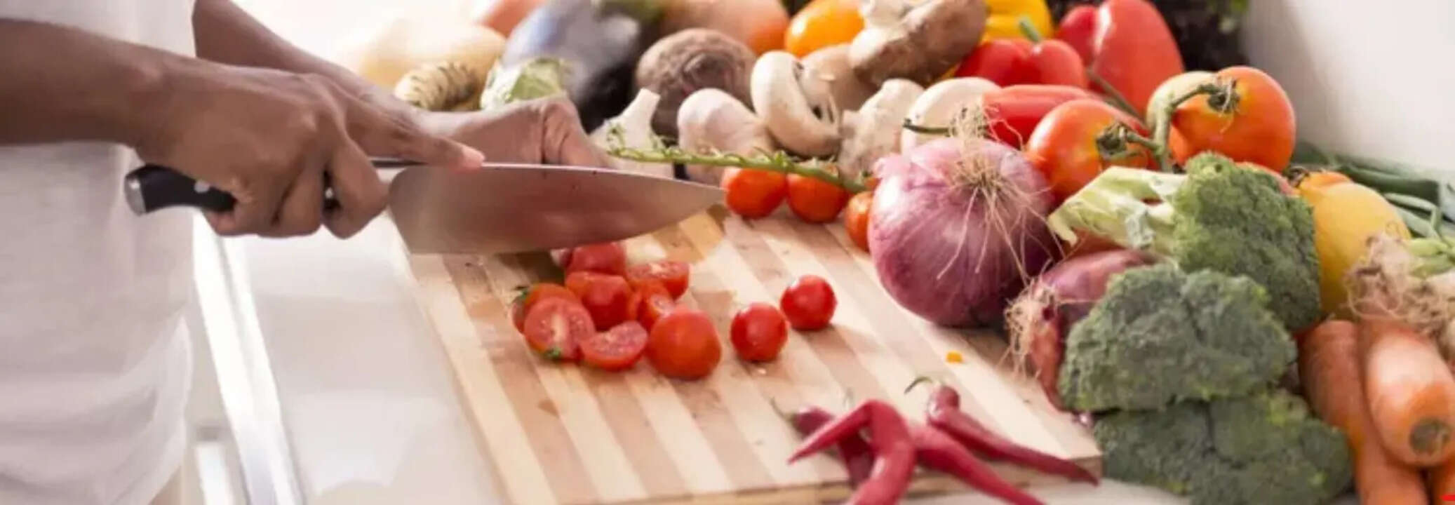 Human Kibble Is Trending—But How Nutritious Is It? | Health and Me